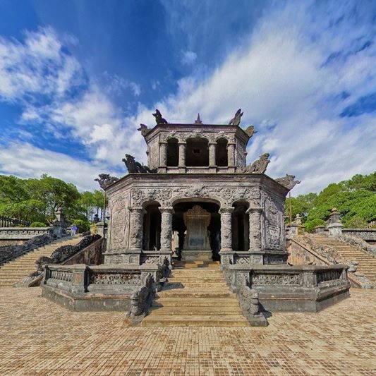 HUE CITY HALF DAY TOUR WITH THUY BIEU ECO VILLAGE